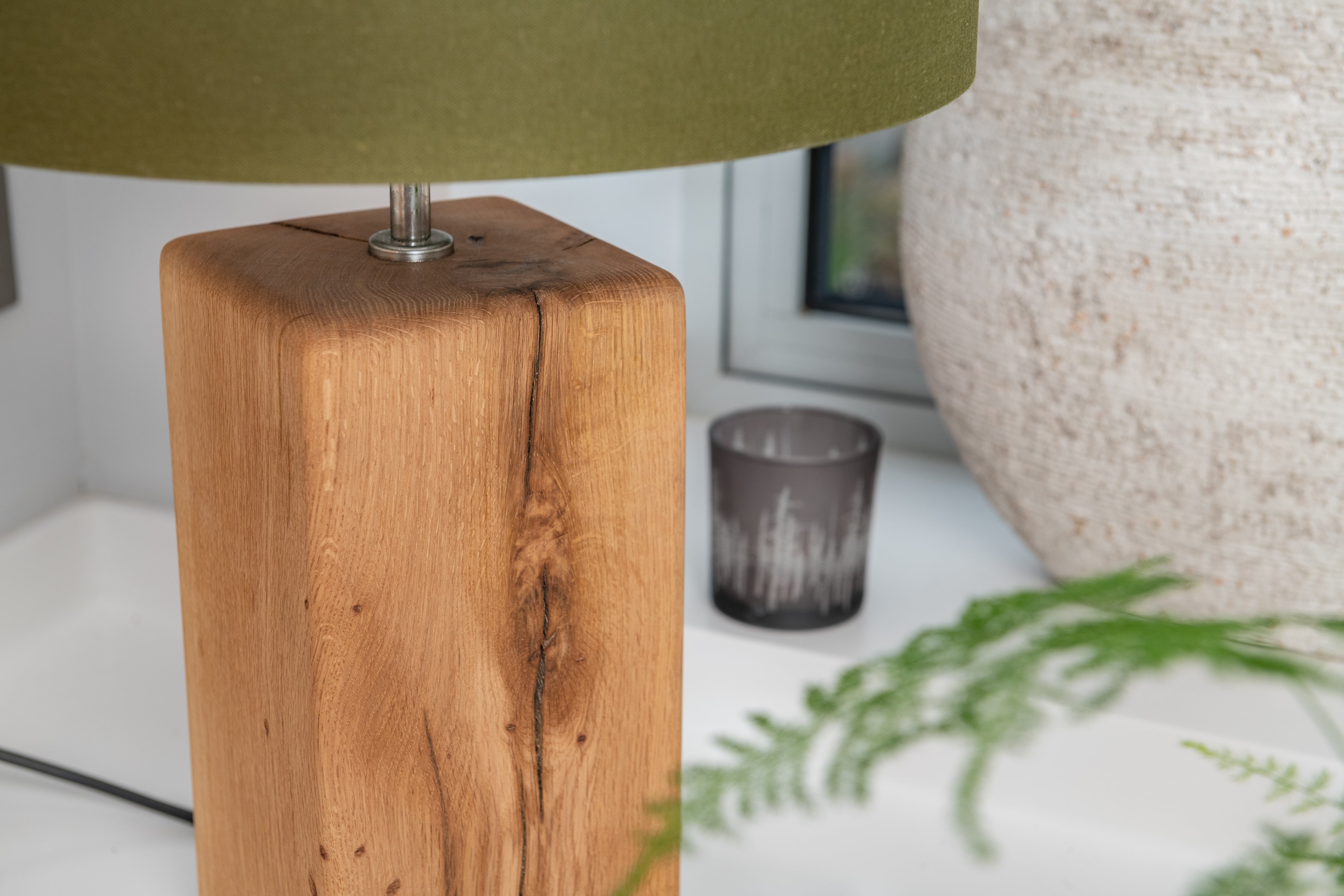 Cottage Beams Oak Country Cottage Lamp
